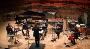 Musik Kontemporer: Tokoh, Ciri-ciri, Fungsi dan Contohnya